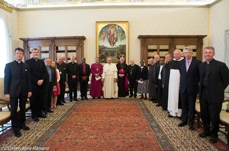 Pope Francis meets members of Anglican-Roman Catholic International ...