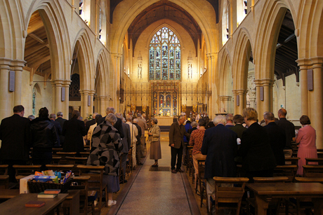 Almost £1 billion sets new record in Church of England parish giving