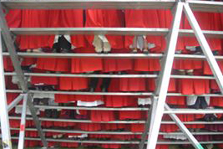 Round-table discussion explores how to support bishops in their ministry