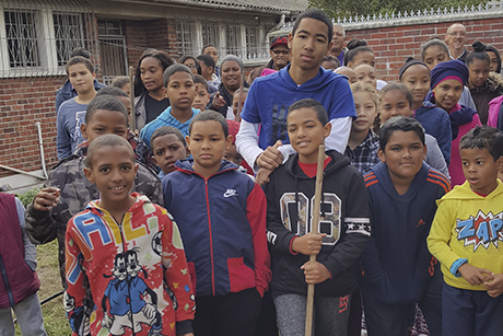 Young Anglicans in South Africa create garden on 'Mandela Day'