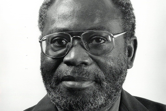 Homenagens prestadas após a morte do teólogo anglicano ganês Conego ...